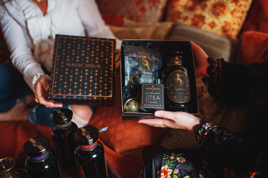 Midas Touch: Golden-Hued Tea Strainer - Magic Hour