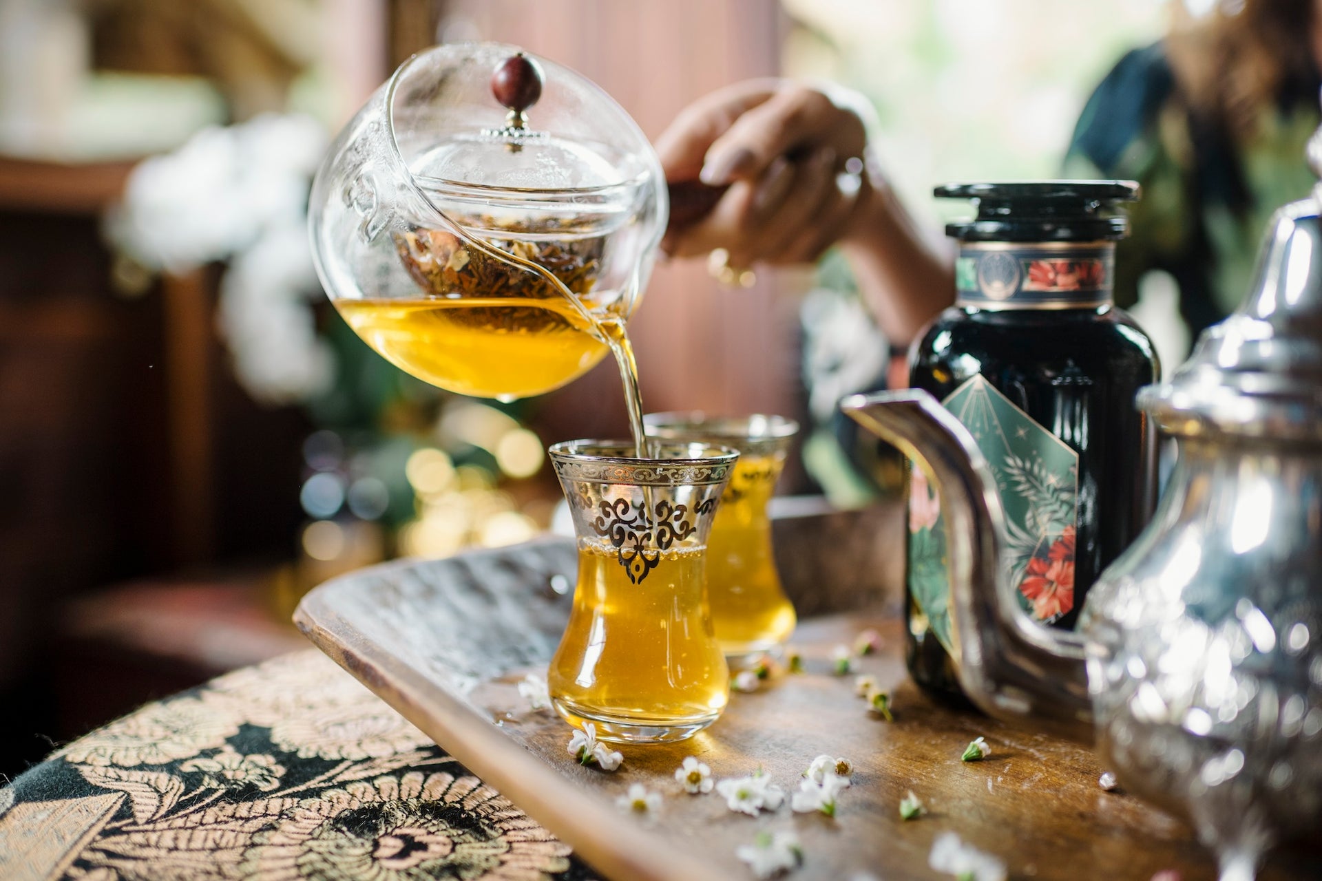 Ceremonial Teas Made with Love | Magic Hour | Clubmagichour.com