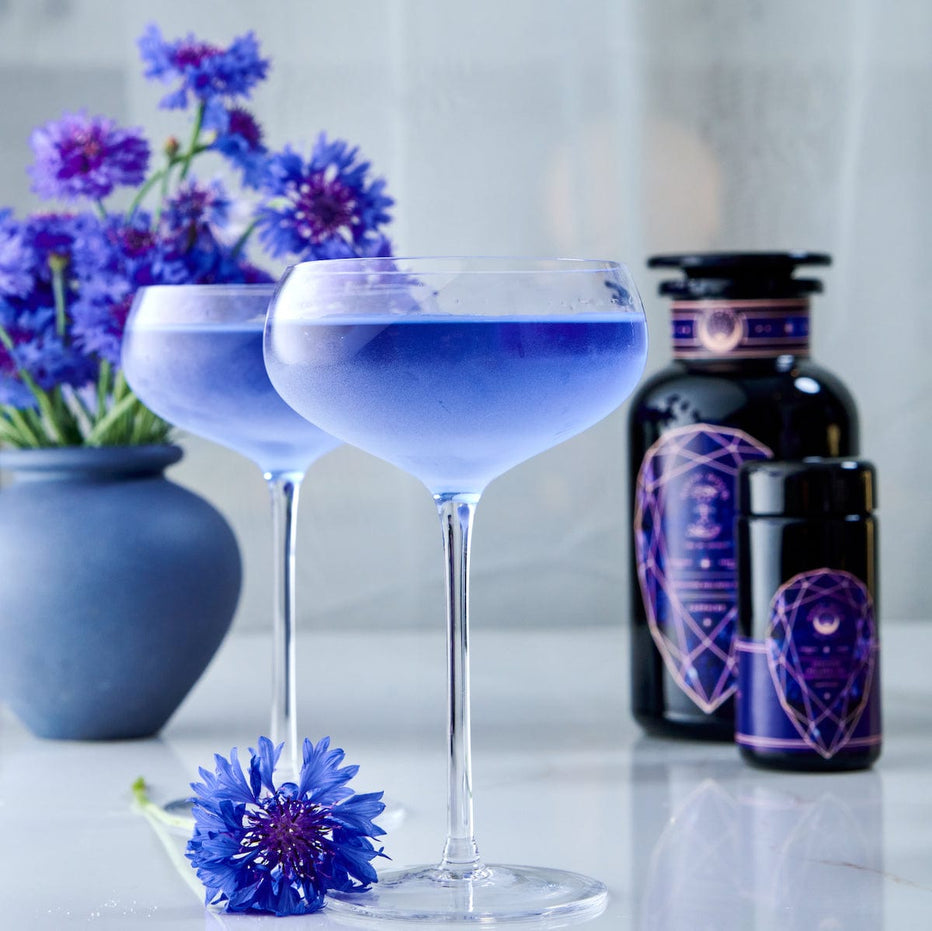 Sapphire: Apple-Plum-Spice White Tea for Self-Expression | Magic Hour